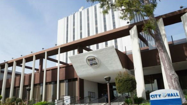 Compton's financial mess out of control, according to state controller ...