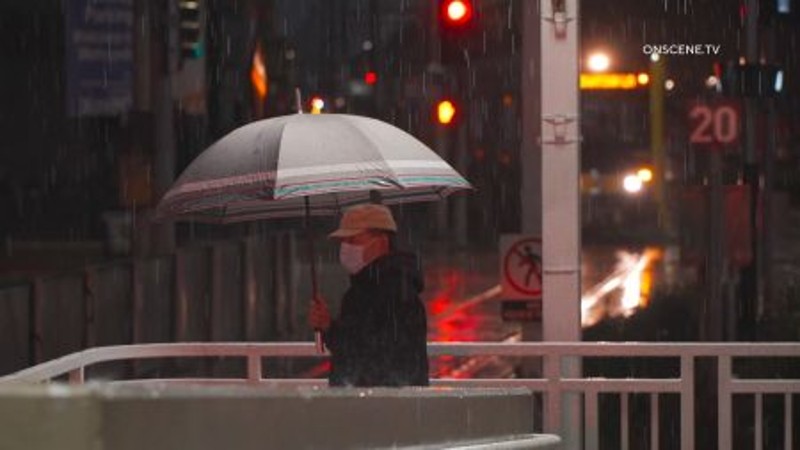 Rain Drenches Los Angeles - MyNewsLA.com