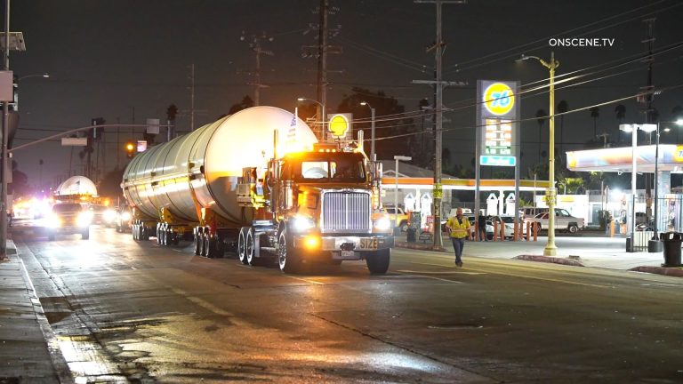 Science Center Set to Receive Massive Rocket Motors for Shuttle Display ...