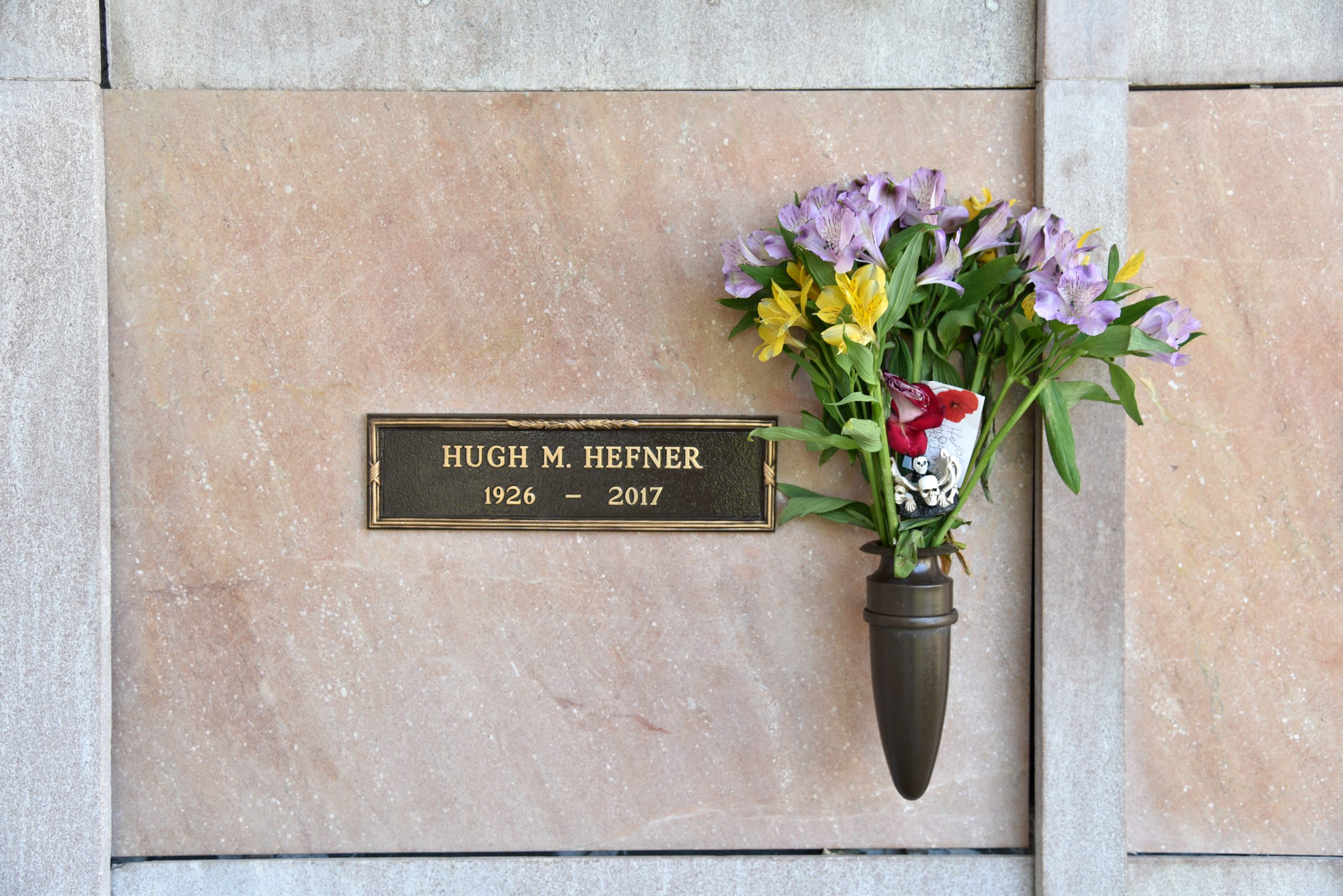 Burial Crypt Near Hugh Hefner And Marilyn Monroe Available At Auction ...