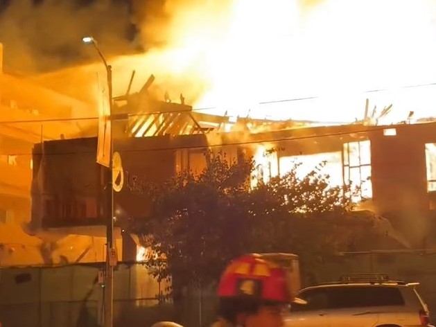 LAFD Extingushes Massive Fire in Chinatown; One Person in Critical ...