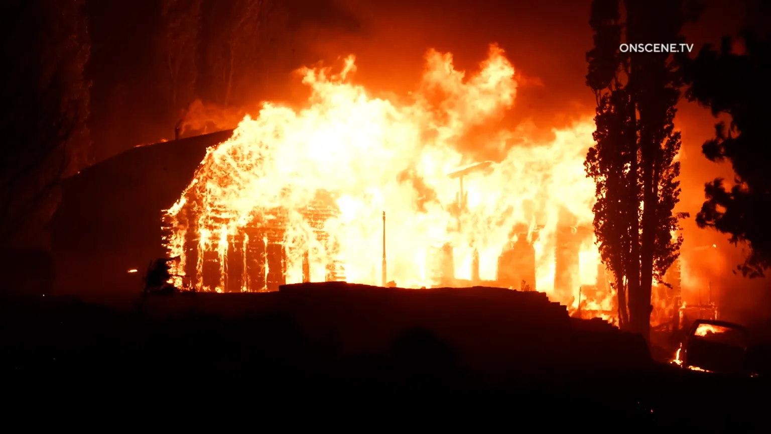 Bridge Fire Is 9% Contained; Has Grown to 54,567 Acres - MyNewsLA.com