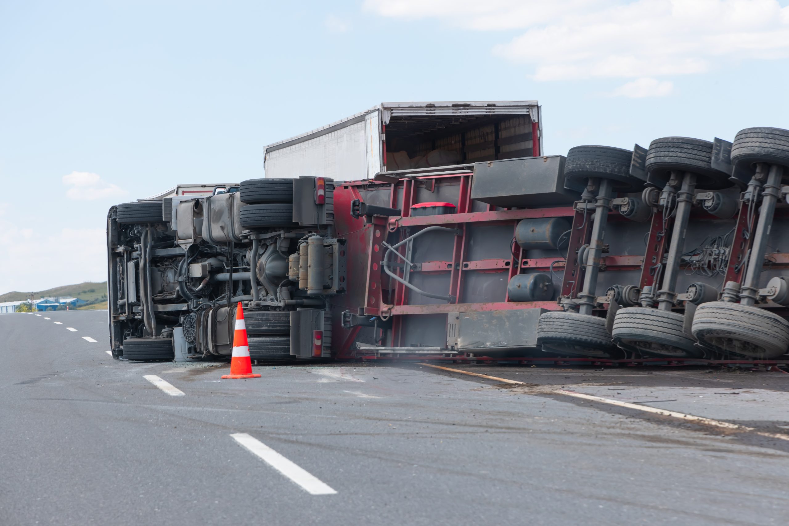 Big Rig Leaks Fuel After Freeway Accident in Sylmar - MyNewsLA.com