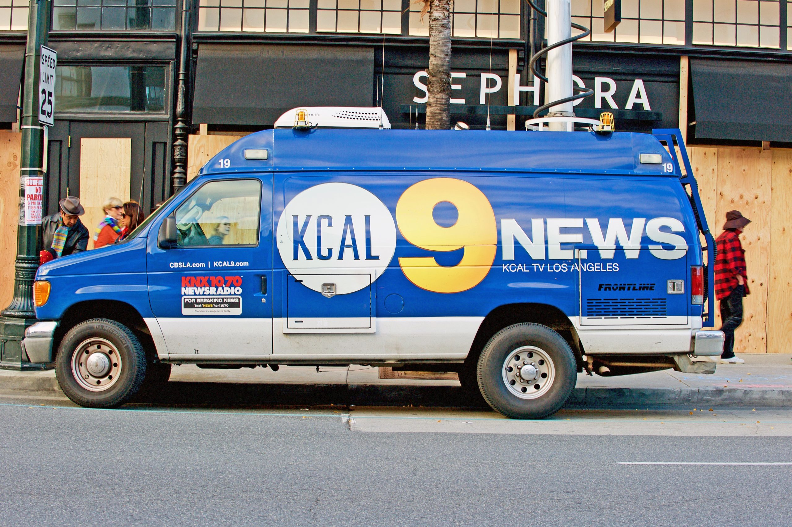 NBC4, ABC7 and CBS2/KCAL9 Walk Away Golden Mike Winners - MyNewsLA.com