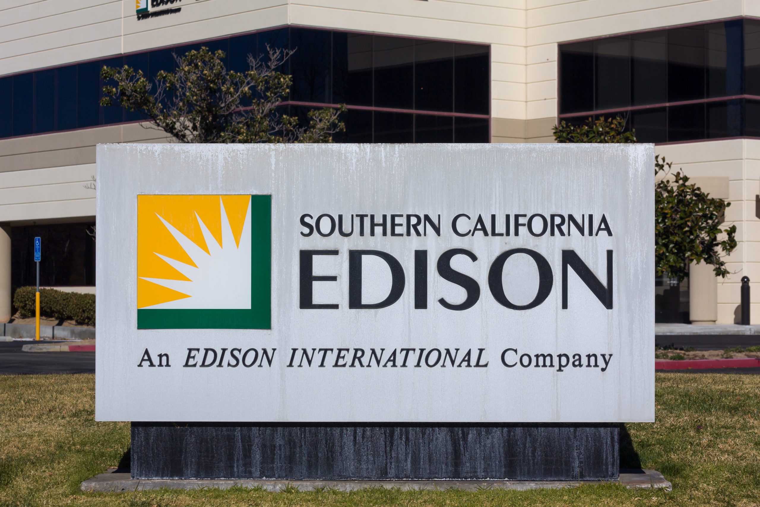 SoCal Edison Launches Eaton Wildfire Compensation Program - MyNewsLA.com