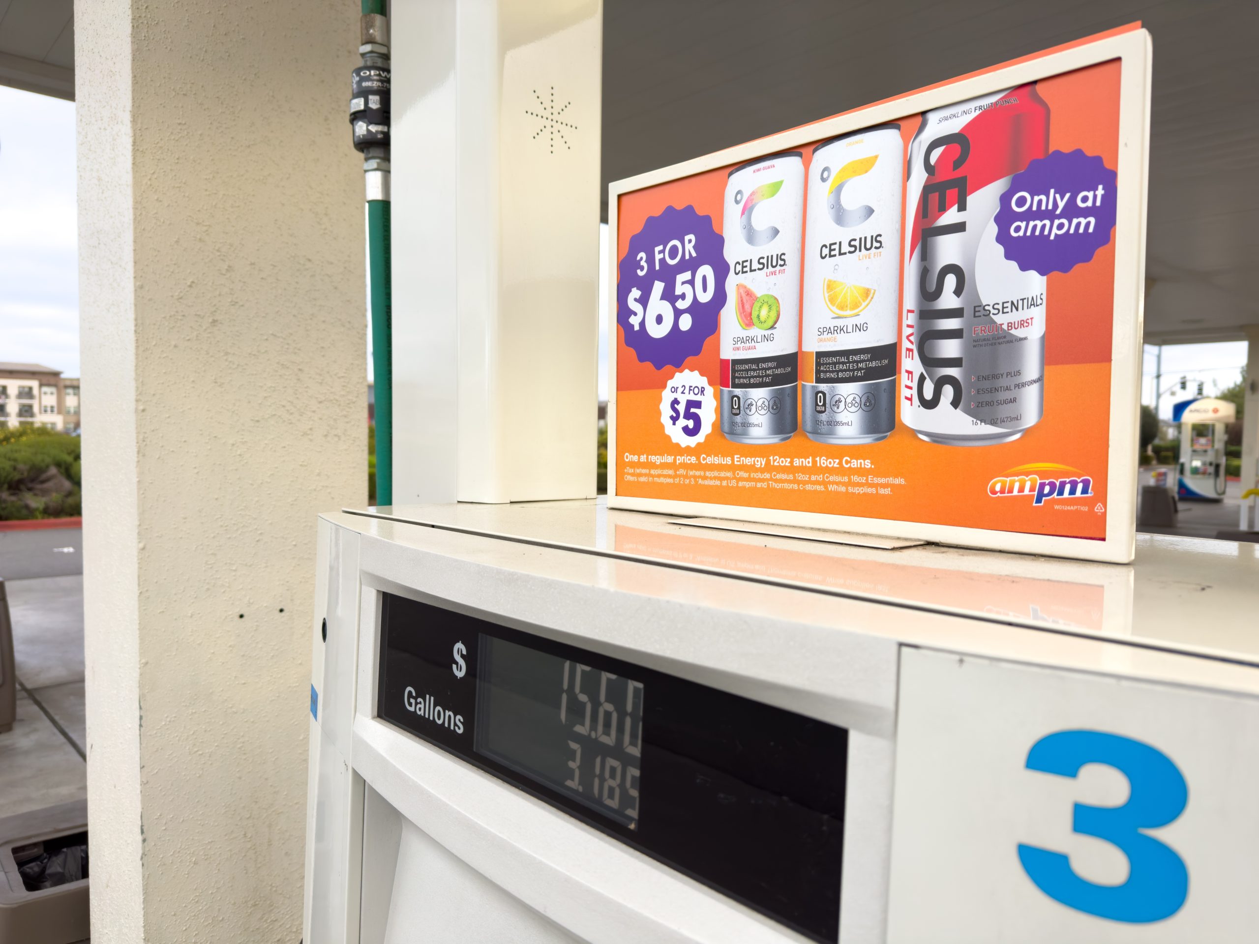 Little Change To LA, OC Gas Prices - MyNewsLA.com