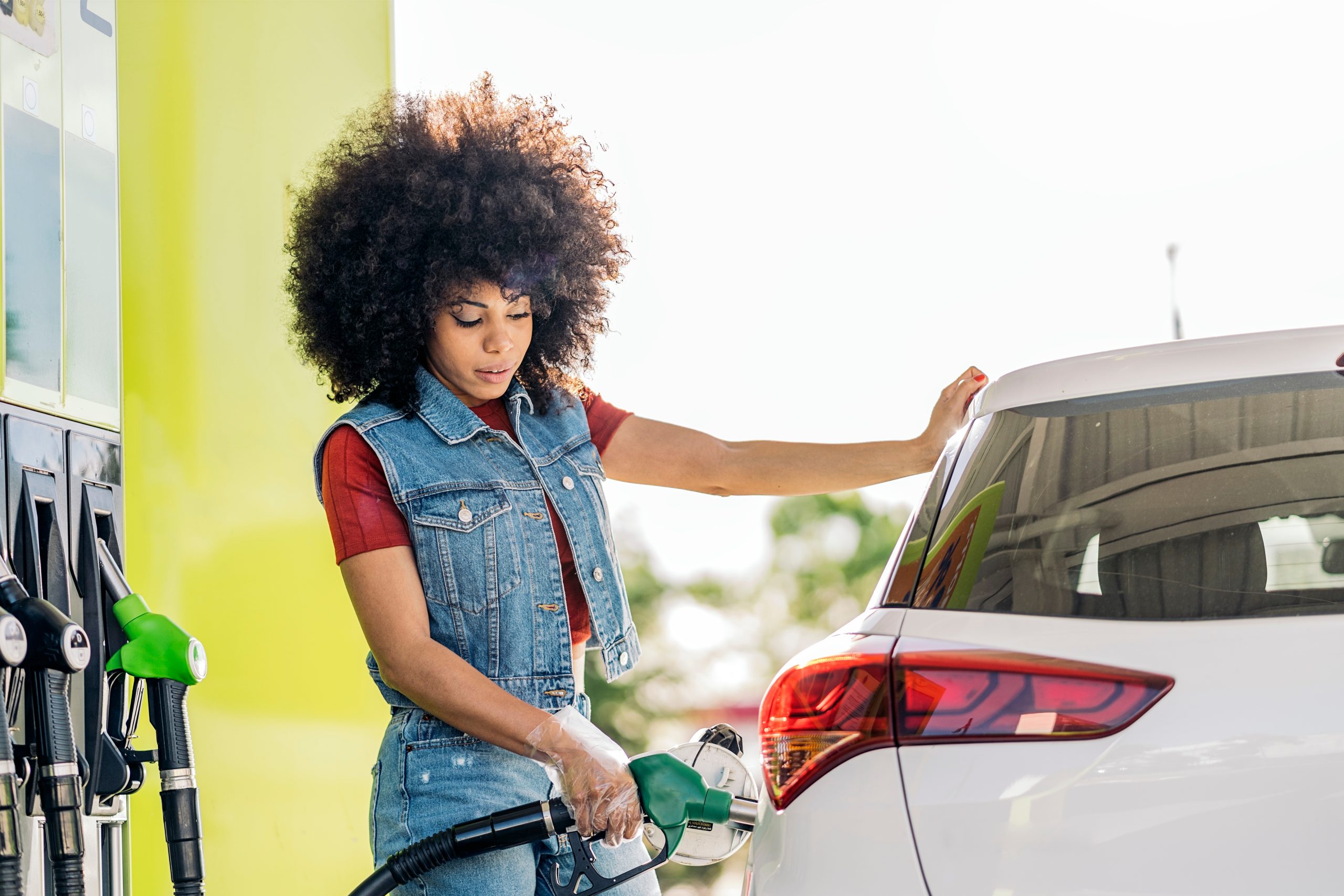 Average LACo Gas Prices Continue Dropping - MyNewsLA.com